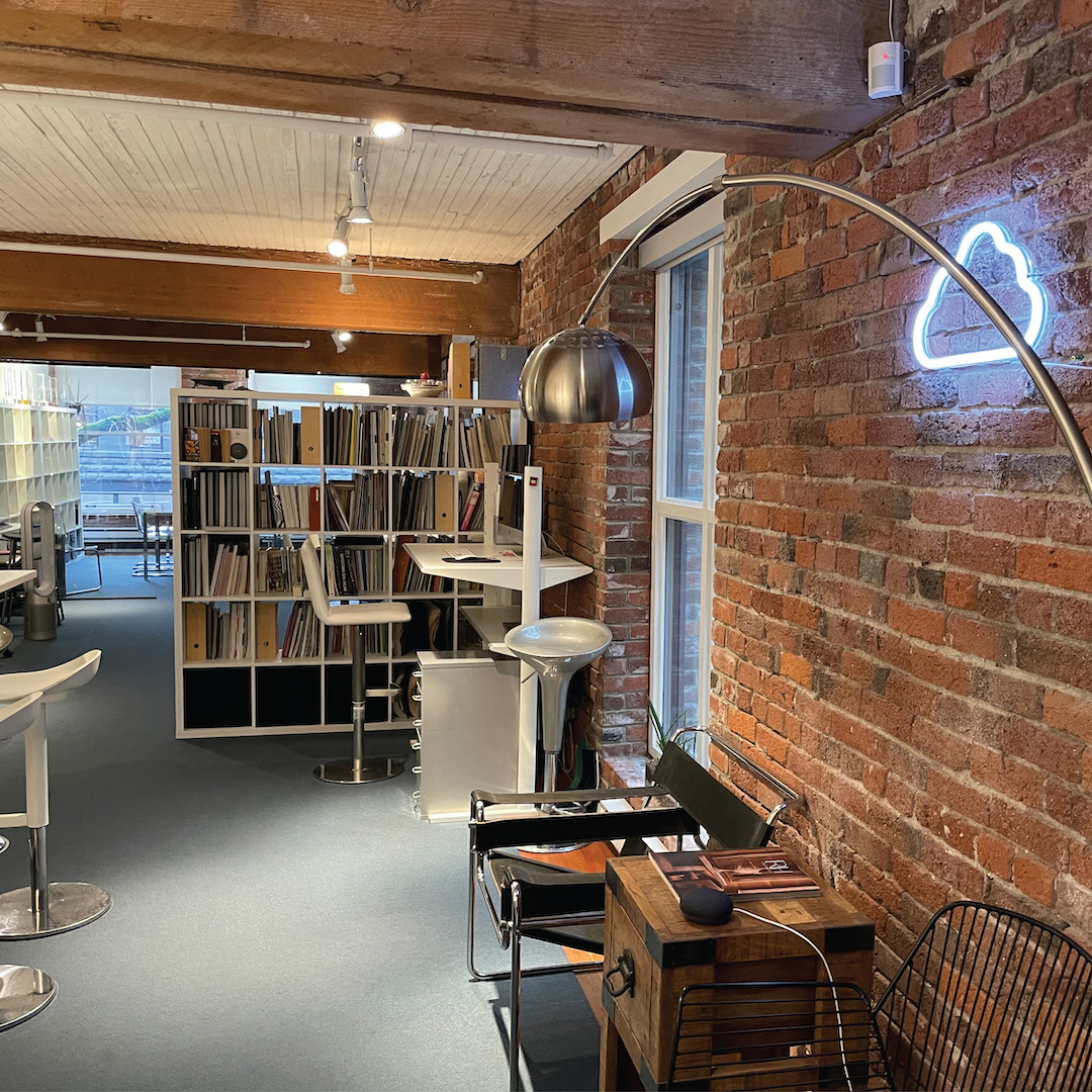 COMING FULL CIRCLE Vancouver, BC - Hangar 18